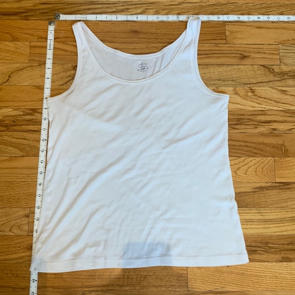 LOFT | Tops | Simple Plain White Tank | Poshmark
